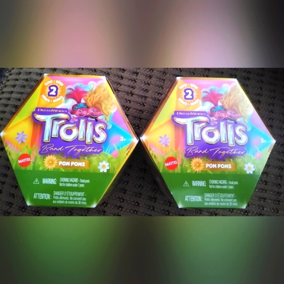 Mattel | Toys | Dreamworks Trolls With Clip 2 Blind Boxes By Mattel ...